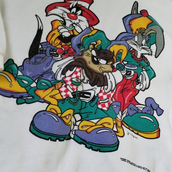 Jerry Leigh | Shirts | Vintage 9s Looney Tunes Jerry Leigh Hoody ...